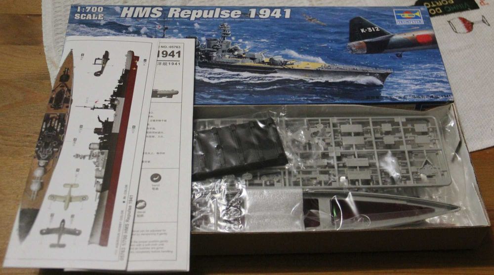 1:700 Trumpeter 05763 model brytyjskiego pancernika HMS Repulse Wrocław ...