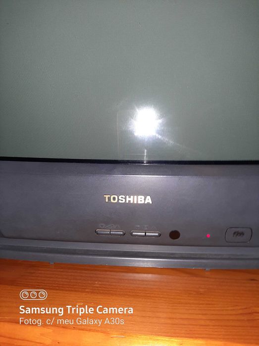 Televisor Toshiba comando original Vila do Conde • OLX Portugal