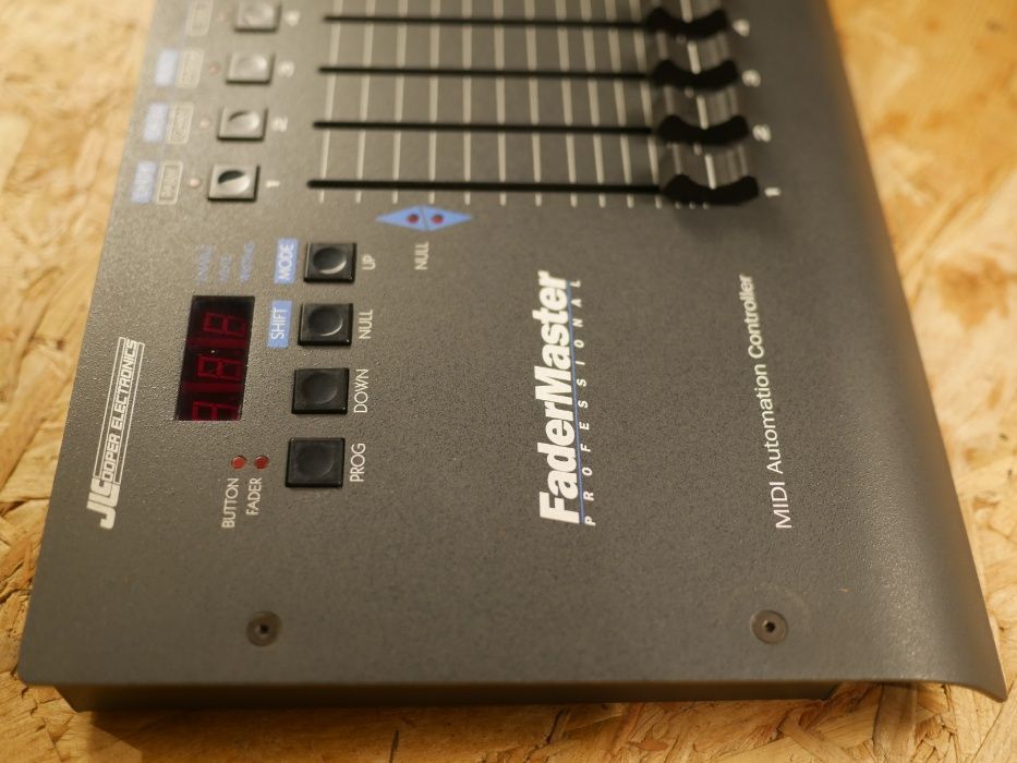 Jl Cooper FaderMaster Pro Controlador Midi Esmoriz • OLX Portugal