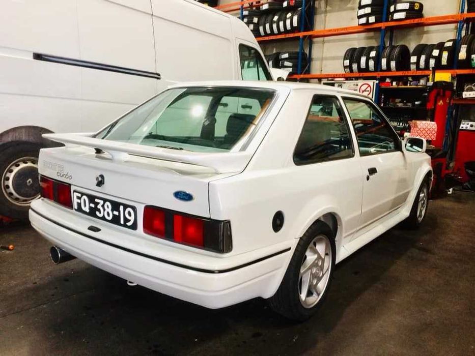 Ford Escort RS Turbo Alfena • OLX.pt