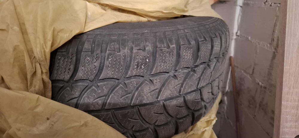 195/65/15 koła na zimę z oponami Kelly Winter ST Kielce • OLX.pl