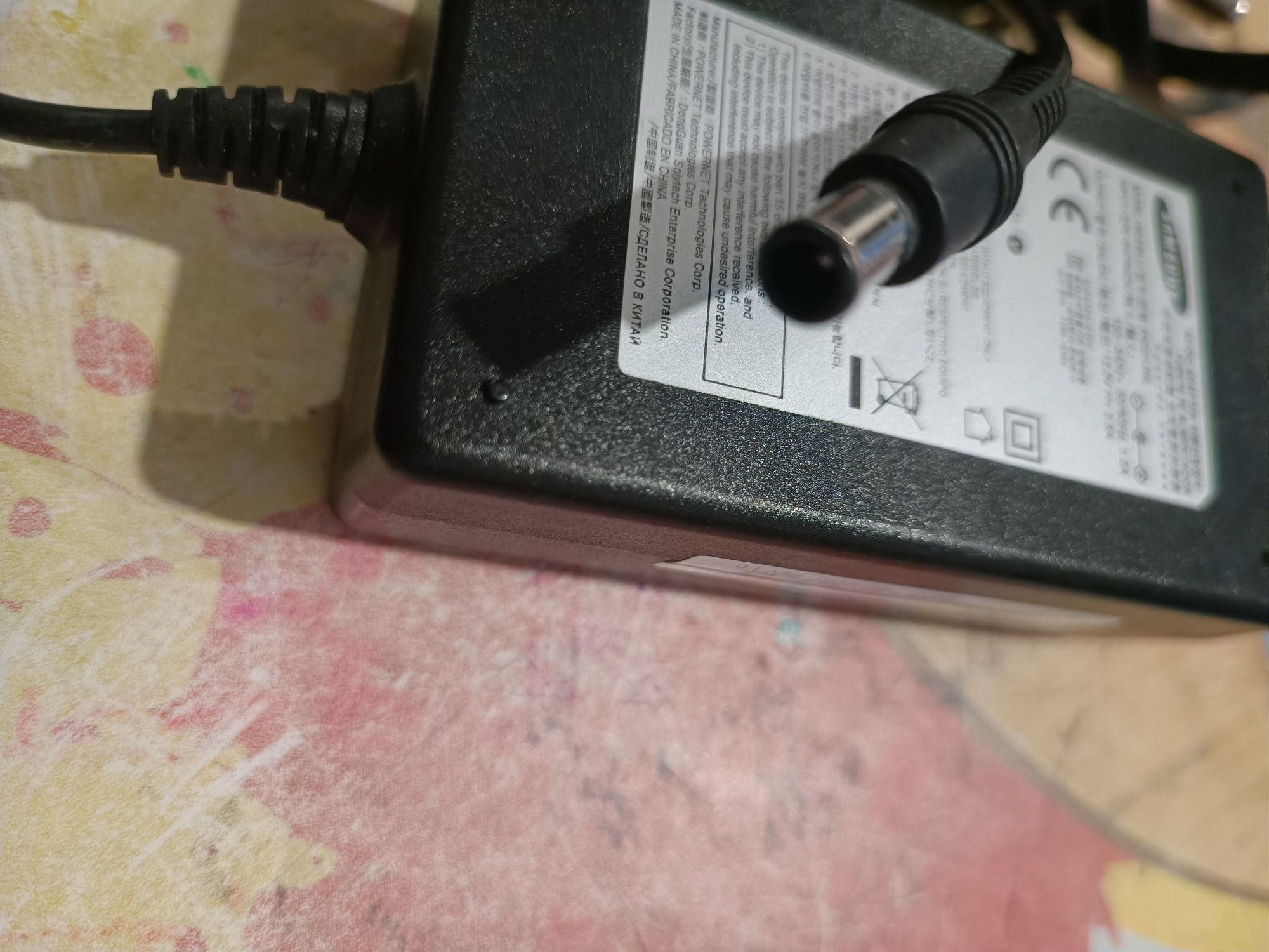 Oryginalny zasilacz Samsung 12V 2,5A wtyk 6,5x4,3mm+pin Warszawa ... Oryginalny zasilacz Samsung 12V 2,5A wtyk 6,5x4,3mm+pin Warszawa ...