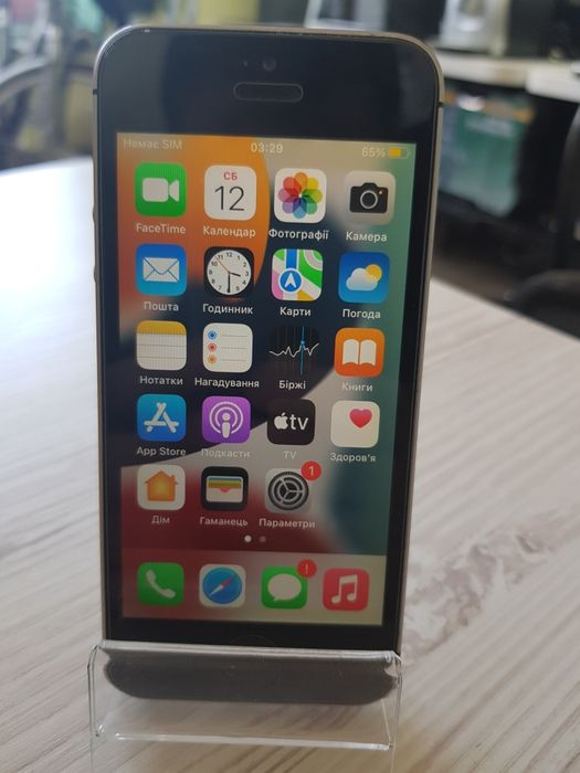 Смартфон IPhone SE 64 GB: 1 700 грн. - Смартфони / мобільні телефони ...