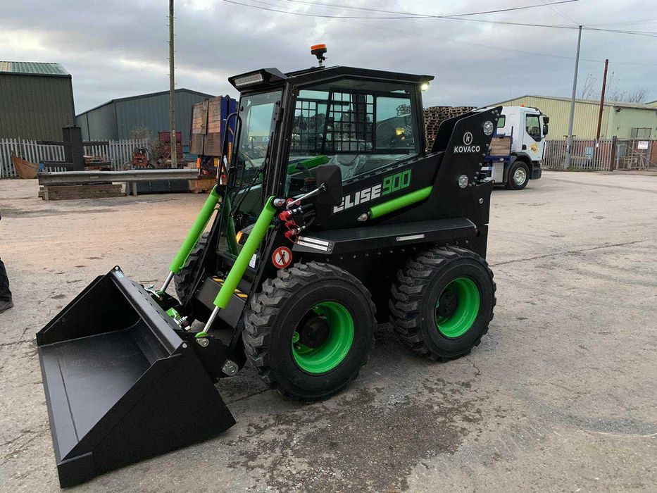 Miniładowarka 100% elektryczna Kovaco Elise 900 Rybnik • OLX.pl