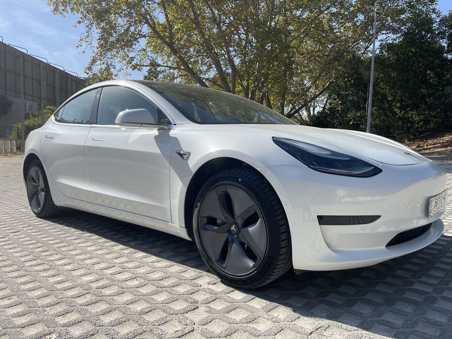 Tesla 3 SRP 16.100 Km 2020 Parque das Nações • OLX.pt