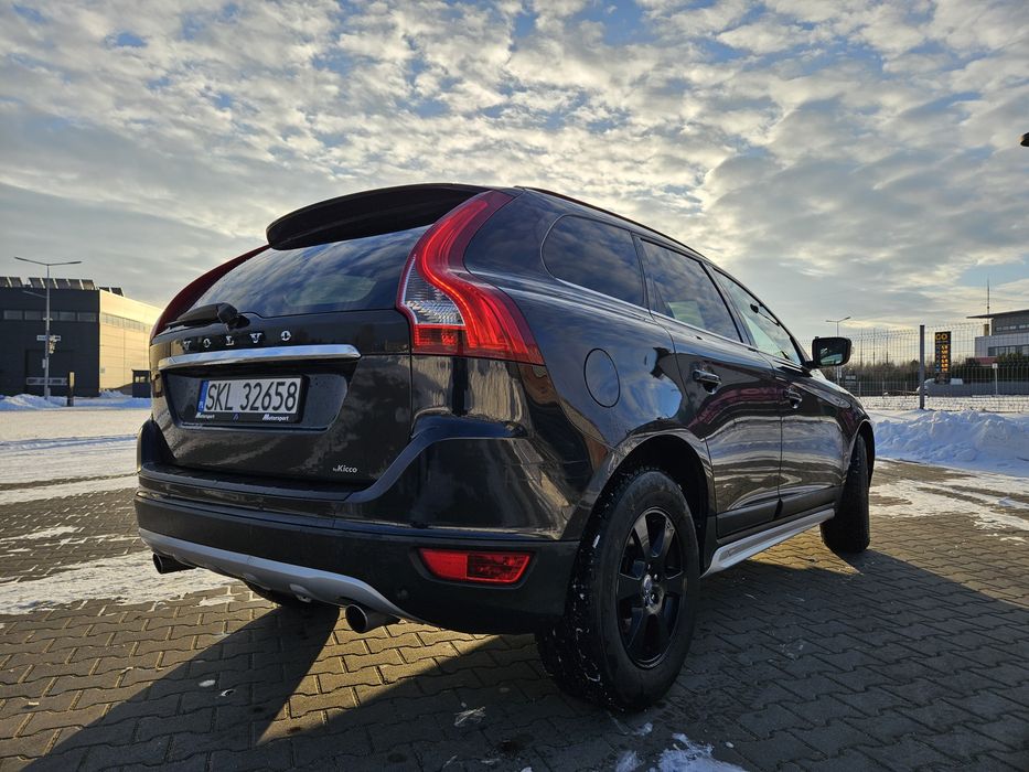 Volvo XC60 2.4 D5 AWD , 7 lat jeden właściciel Opatów • OLX.pl