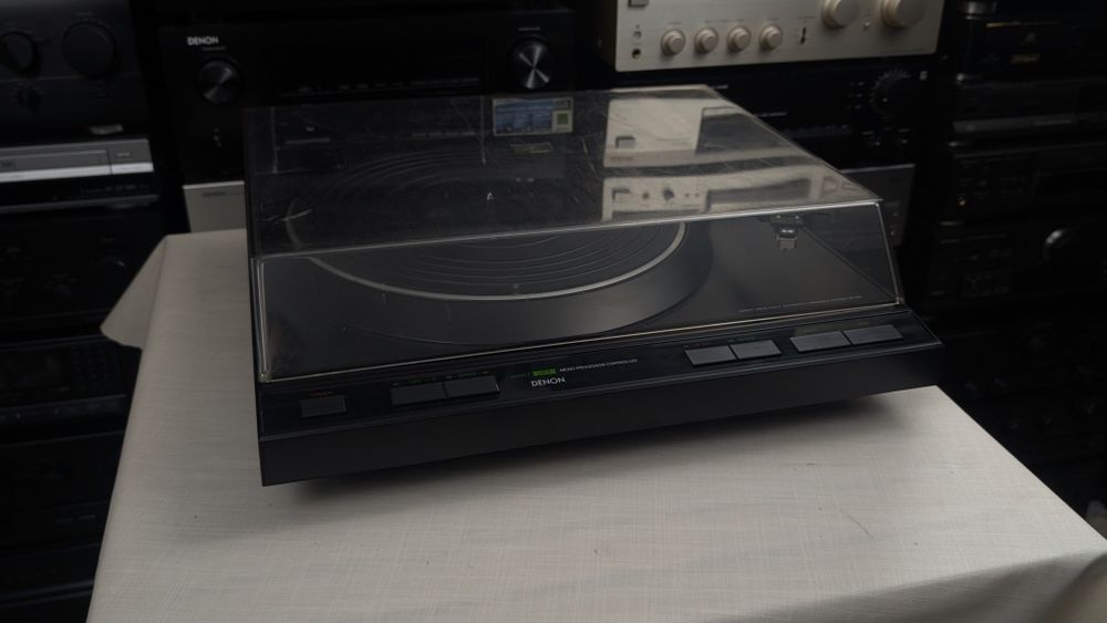 Denon DP-35F Wysokiej klasy gramofon automatyczny z direct drive ...