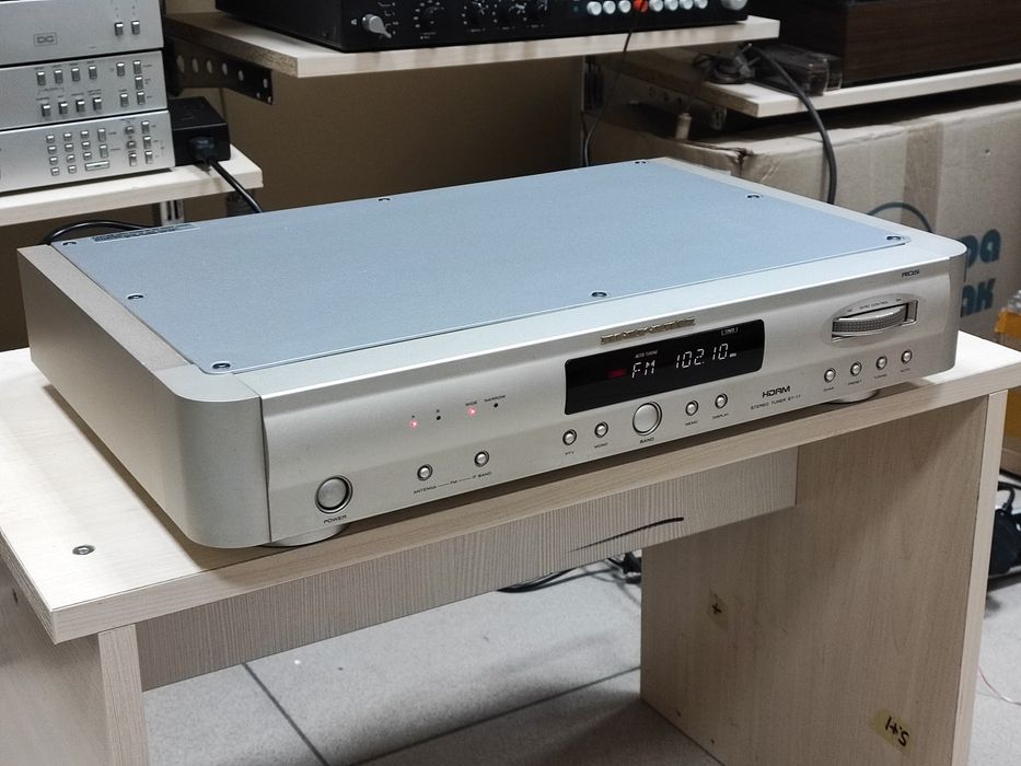 HiEnd Тюнер Marantz ST-17 ! 7 кг ! Топова модель ! Відмінний стан !: 4 500 грн. - Радіоприймачі ...