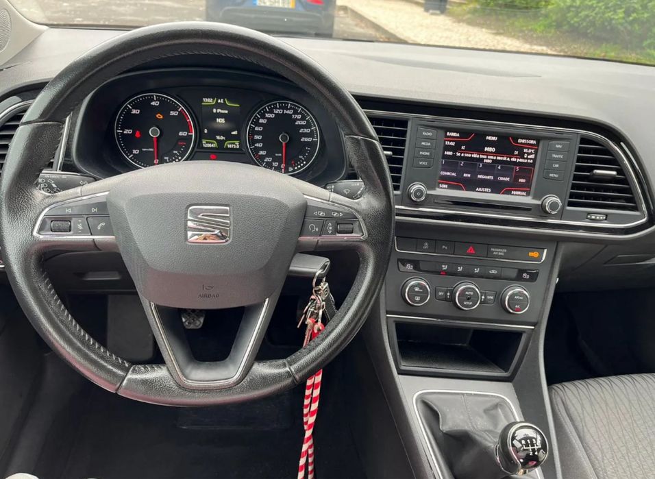 SEAT Leon ST 1.6 TDI Style Ecomotive Belém • OLX Portugal