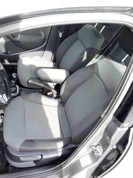 Volkswagen Polo 6R 1.6 2010 rok Czechowice-Dziedzice • OLX.pl