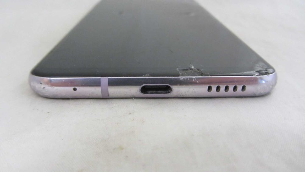 LG V30+ B&O Edition Rose Gold 4/128gb: 550 грн. - Мобильные телефоны / смартфоны Киев на Olx