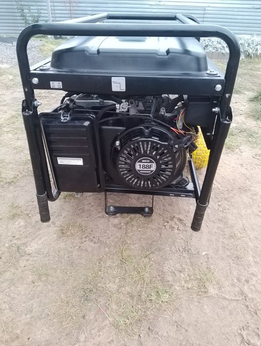 Генератор Compass 5кВт.: 15 000 грн. - Генератори Княжичі на Olx