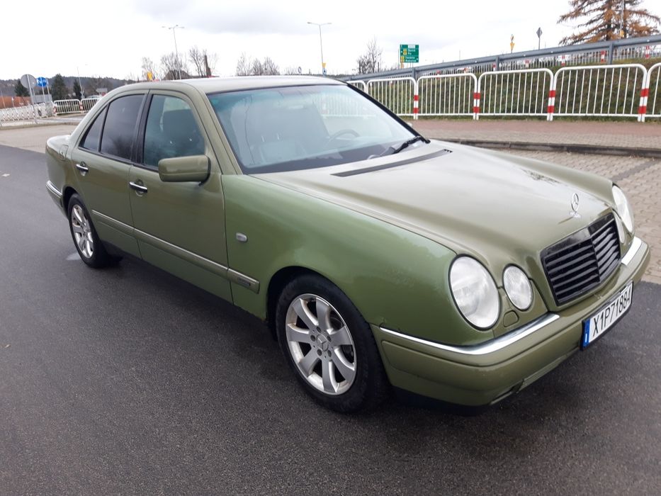 Mercedes E420 W210 rok1996 4.2 V8 bezwypadkowy z Niemiec!! Śmieszkowo ...