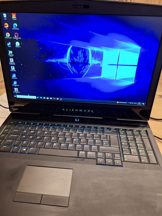 Dell alienware 17 R4 8x2.8ghz, 512ssd, 16gb ram, GTX 1060 6GB Krosno ...