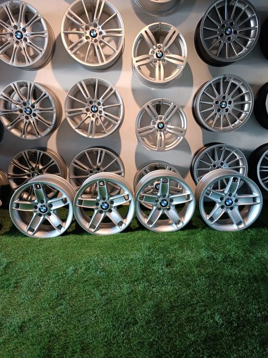 Jantes 17 bmw Style 49 originais rigorosamente Novas Barcelinhos • OLX ...