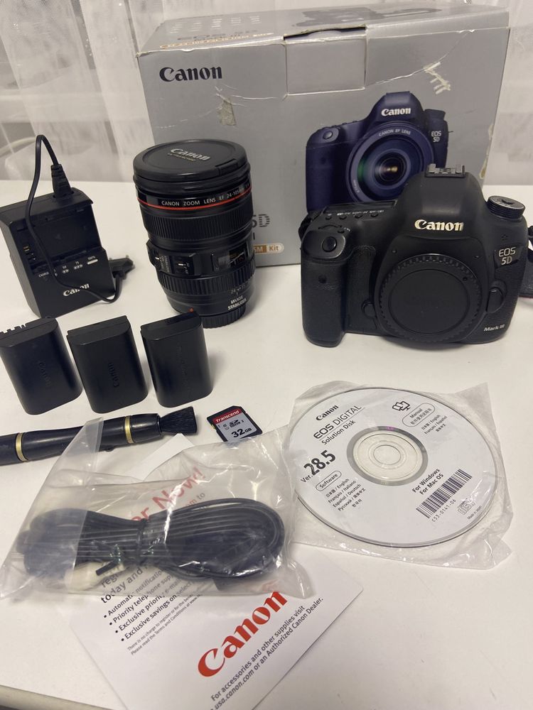 Canon 5D mark 3 , обьектив 24-105 f4 , вспышки синхронизатор: 47 000 ...
