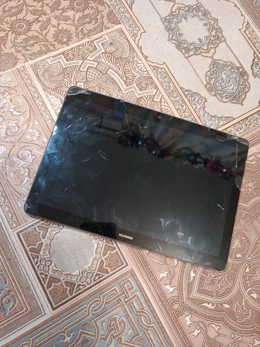 Huawei MediaPad T3 10 LTE (AGS-L09): 300 грн. - Планшетные компьютеры ...