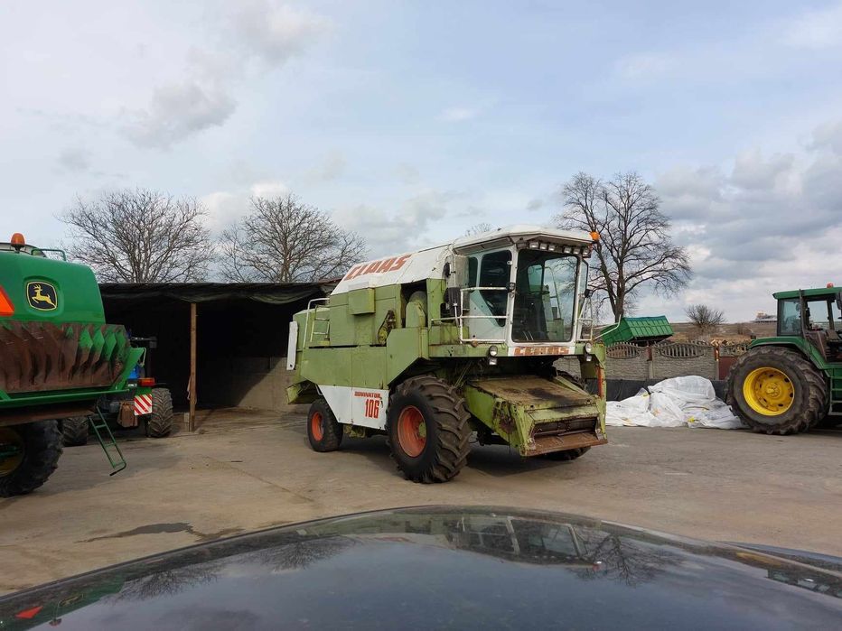 Kombajn zbożowy class dominator 106 Tarnówek • OLX.pl