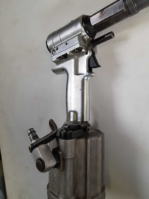 Nitownica pneumatyczna HUCK 244 do nitów typu MagnaGrip 1/4" cala ...