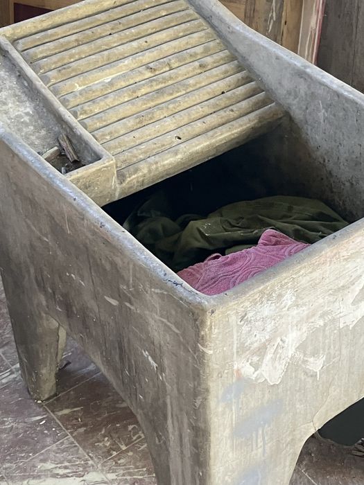 Tanque lava roupa Olivais • OLX Portugal