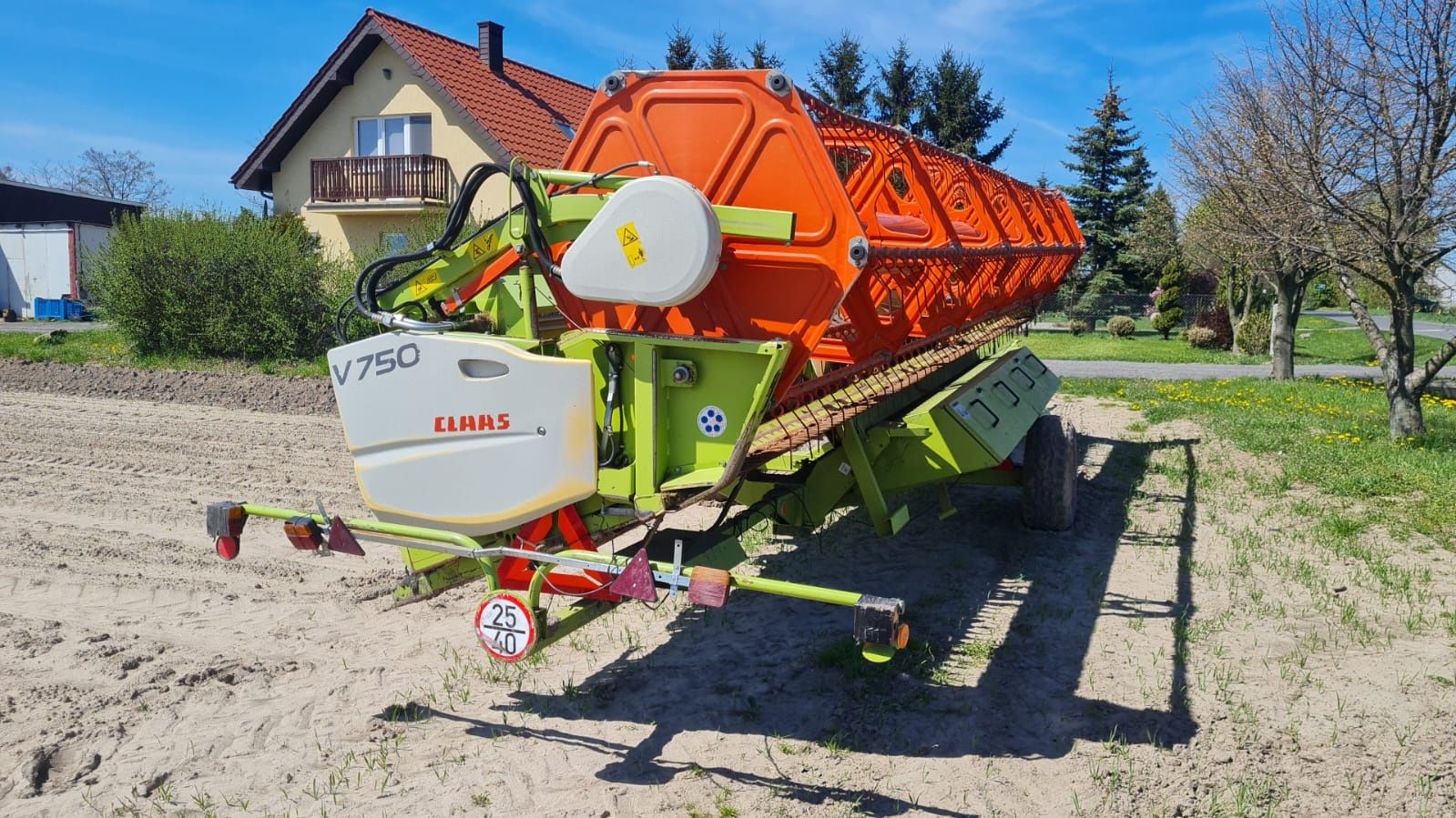 Heder claas v750 2012r vario kosy wózek Gniewkowo • OLX.pl Heder claas v750 2012r vario kosy wózek Gniewkowo • OLX.pl