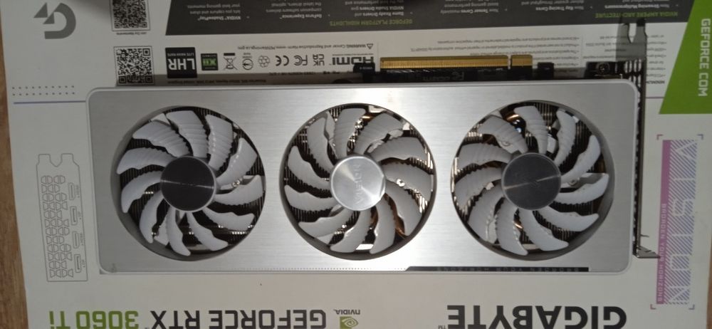 Gigabyte RTX 3060 ti 8gb Vision OC R2.0: 20 000 грн. - Комплектуючі та ...