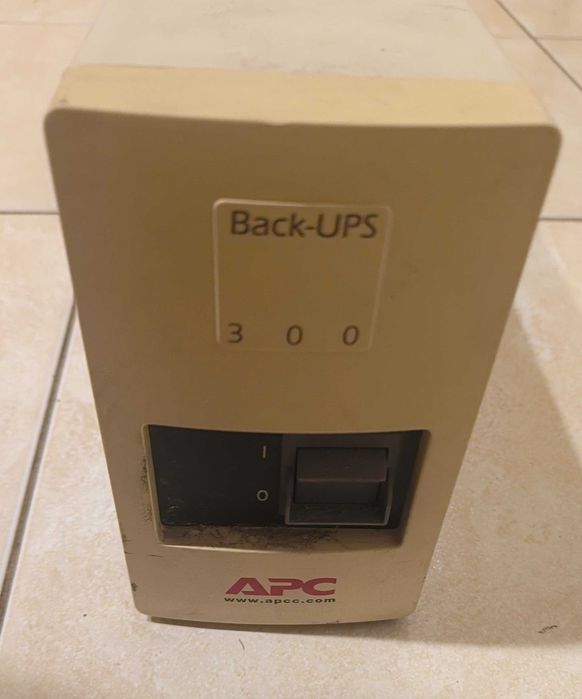 Zasilacze UPS APC Back UPS 300 Poznań Chartowo • OLX.pl