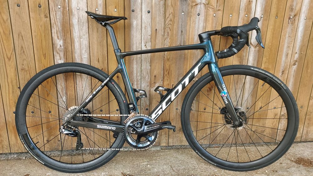 SCOTT ADDICT RC HMX SL Team DSM t54 Mafra • OLX Portugal