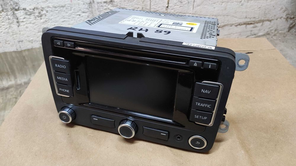 Radio Nawigacja RNS310 VW Polo Passat Golf Tiguan Touran T5 Oryginał Polkowice • OLX.pl