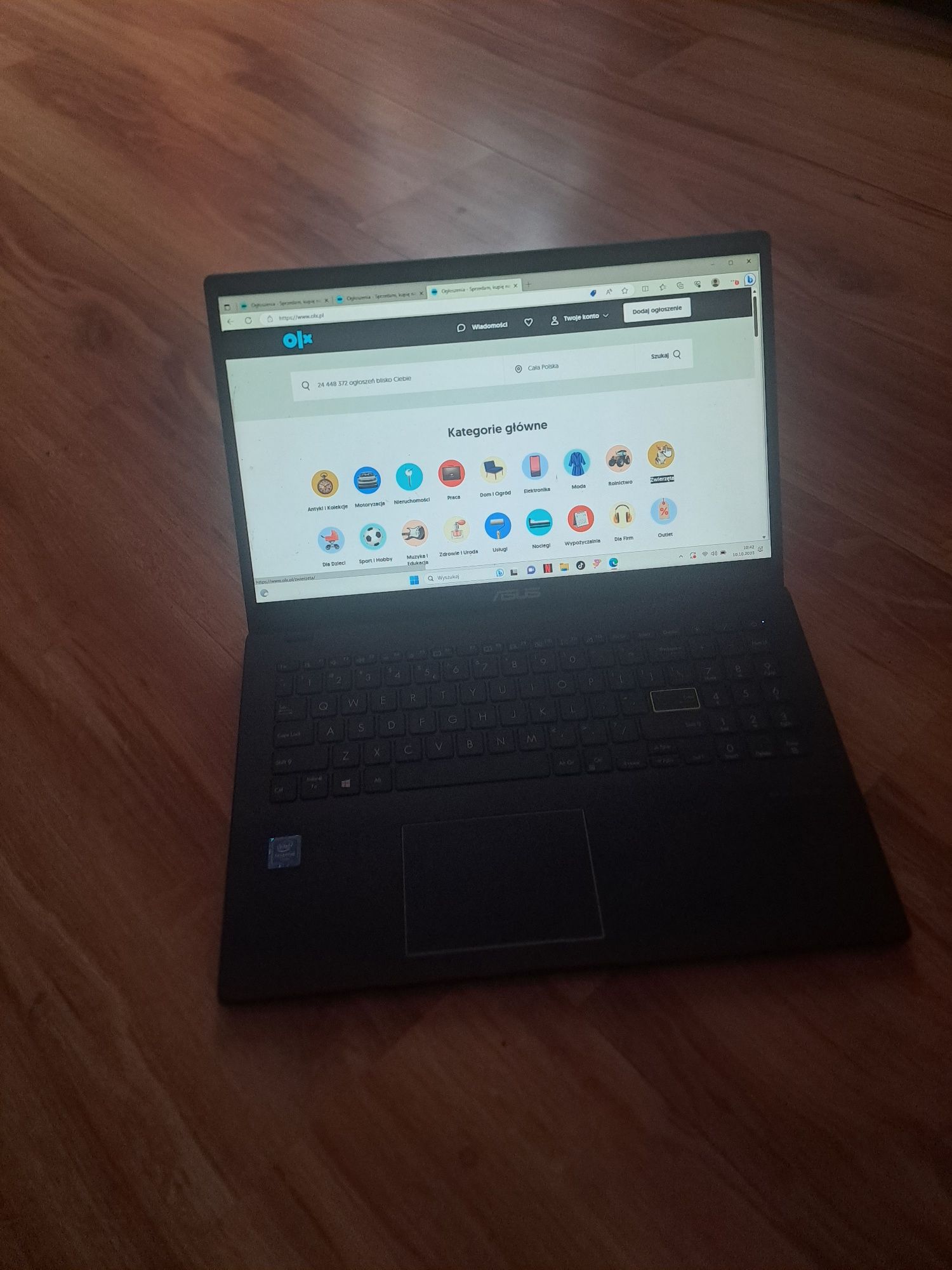 Laptop asus E 510M 15.6 Zielona Góra • OLX.pl
