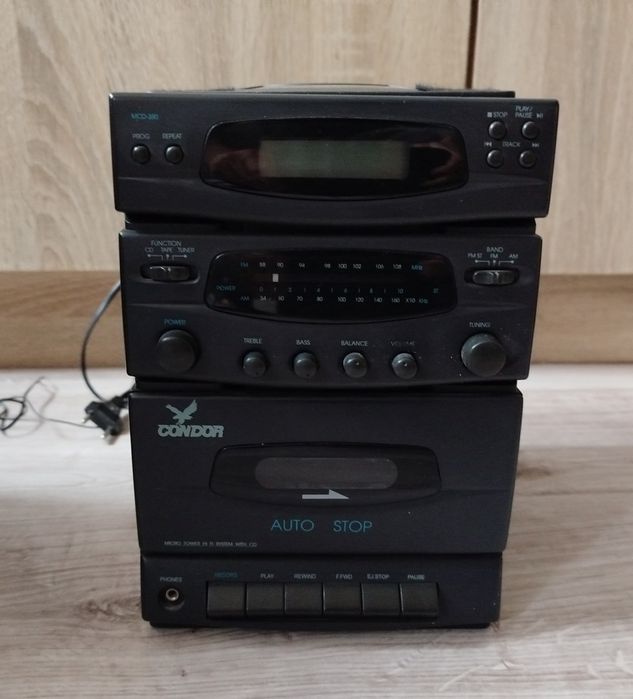 Sprzedam mini wieżę CONDOR plus kolumienki SHARP. Piła • OLX.pl