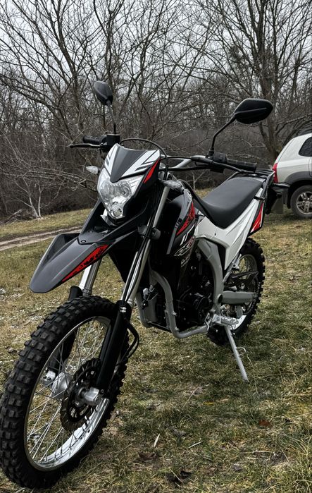 Продам мотоцикл Loncin 250: 1 600 $ - Мотоцикли Харків на Olx