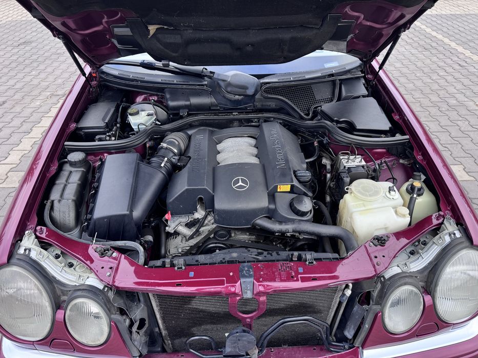 Mercedes E240 kombi, bez rdzy, youngtimer, 7 osób Szczecin Centrum • OLX.pl