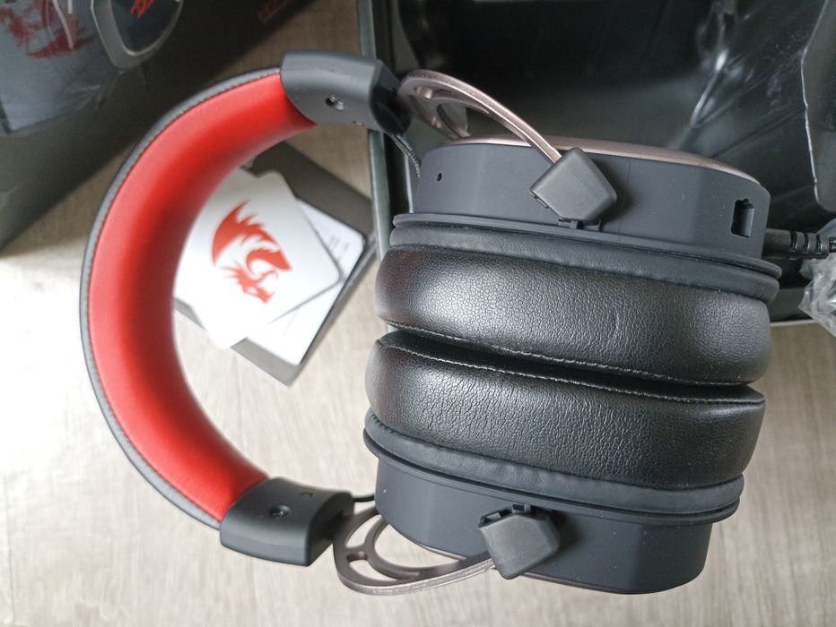 Ігрова гарнітура REDRAGON H710 Pro Helios: 2 000 грн. - Навушники ...