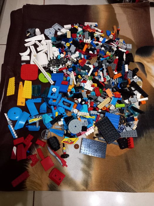 LEGO 100%оригінал.1кг.: 550 грн. - Конструктори Київ на Olx