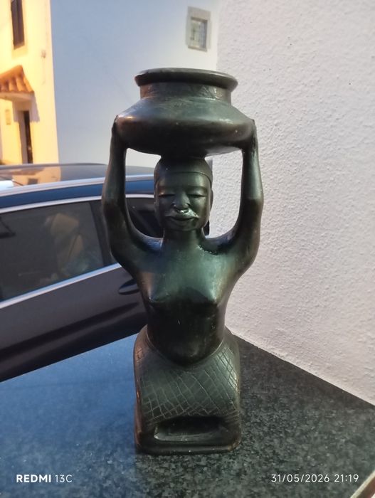 Estatueta Arte africana colecionadores Carcavelos E Parede • OLX.pt