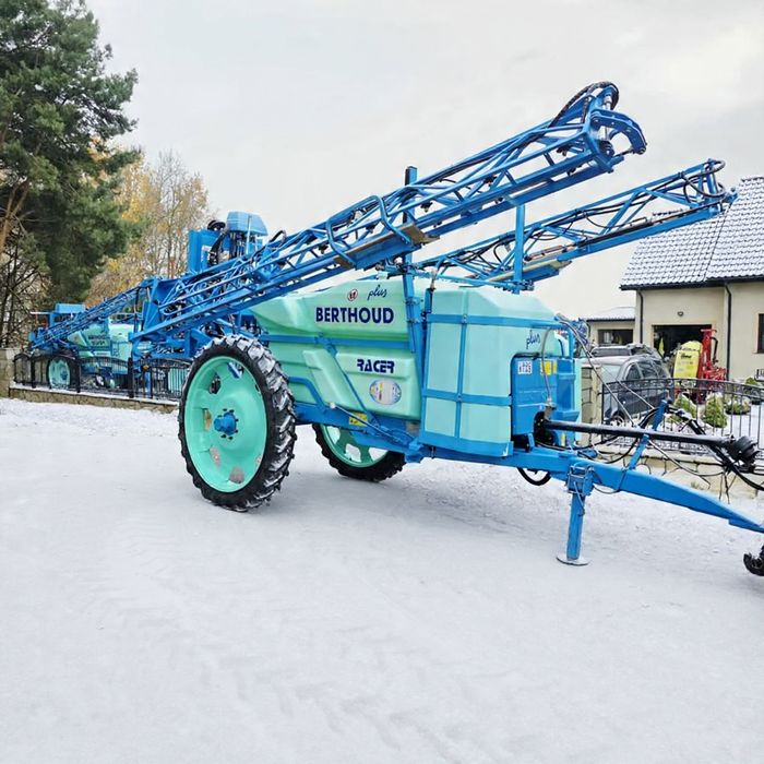 Opryskiwacz Berthoud Racer 2500l 21m ARAG zadbany Osówka • OLX.pl