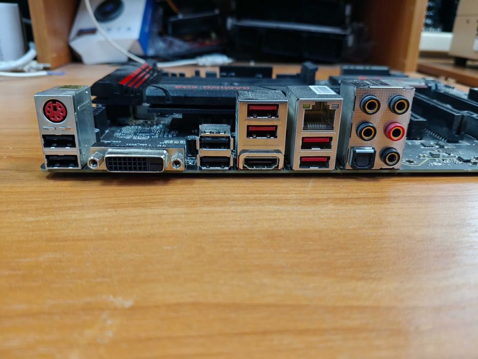 Материнська плата B150 MSI GAMING M3 ATX: 1 400 грн. - Комплектуючі та ...