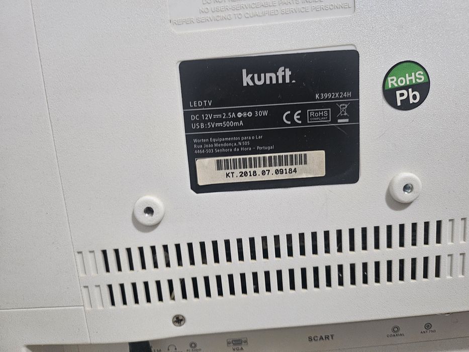 Televisão branca de 24 polegadas KUNFF Mafamude E Vilar Do Paraíso • OLX.pt