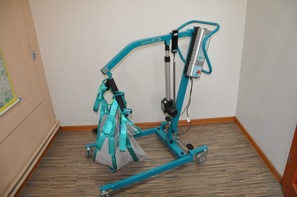 PODNOŚNIK rehabilitacyjny Elektryczny AKS Foldy Mini FAKTURA Pabianice ...