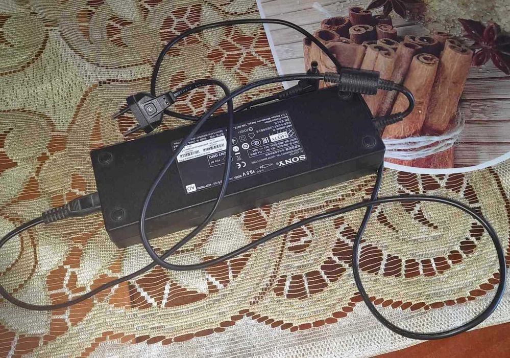 Zasilacz do Tv Sony Bravia 19,5V KD 49XE9005 19,5V Maków Nowy • OLX.pl