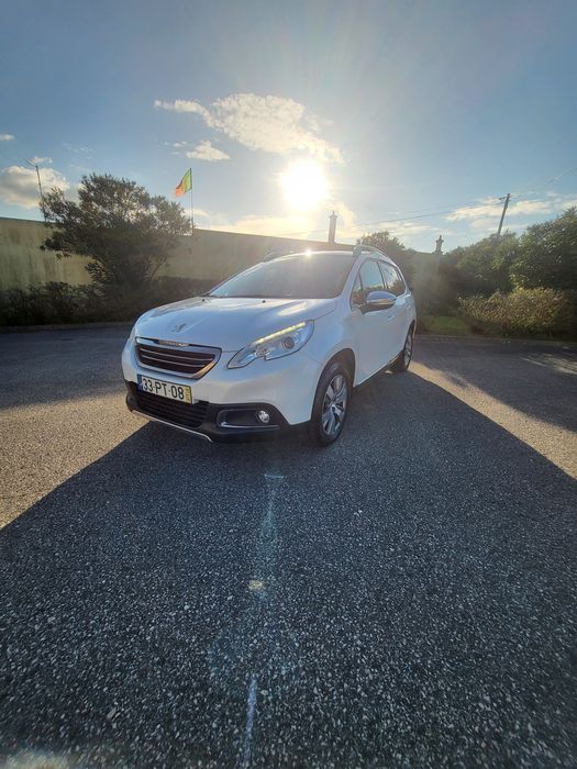 Peugeot 2008 e THP São João Das Lampas E Terrugem • OLX.pt
