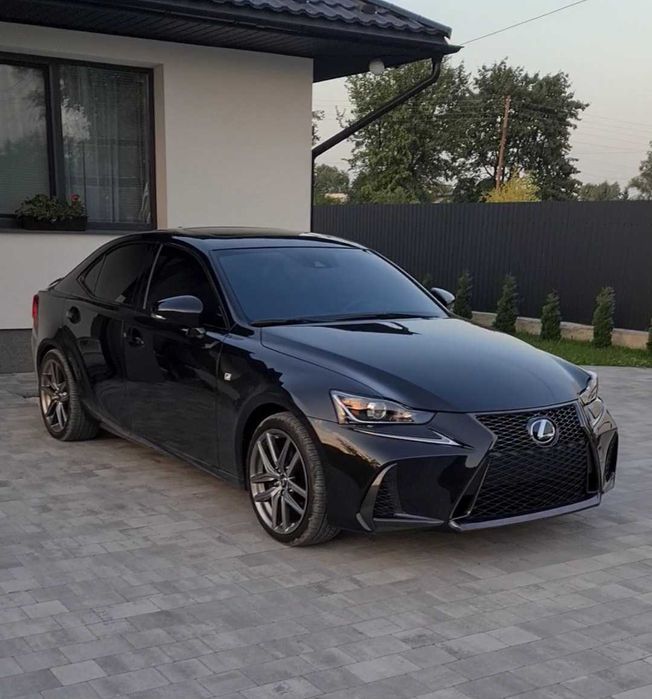 Lexus IS 300 AWD 3.5L F-Sport 2017: 28 500 $ - Lexus Коломия на Olx