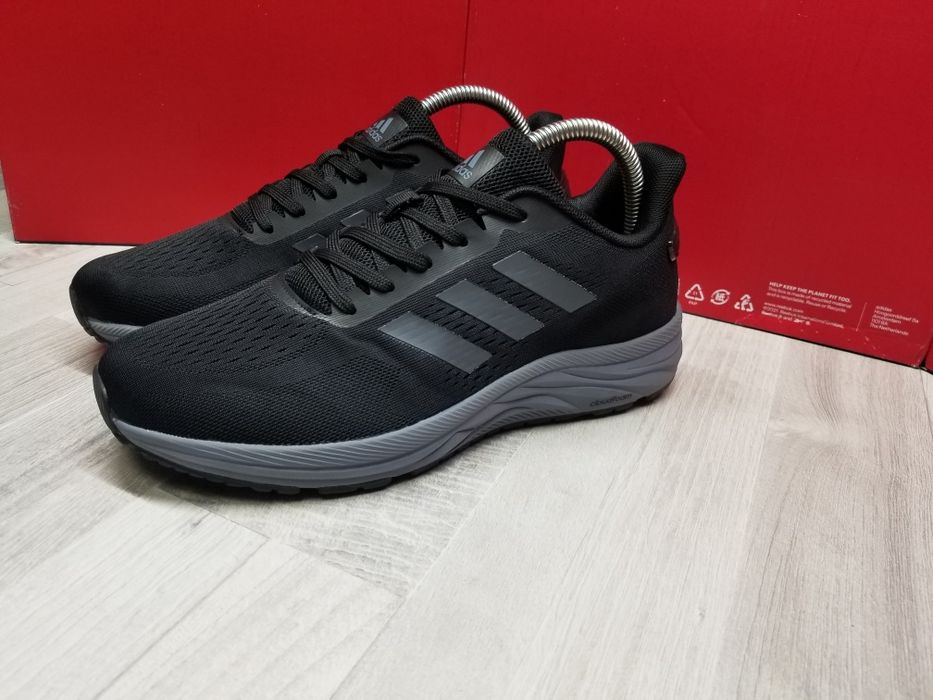 Чоловічі кросівки Adidas (43-27.5см): 1 850 грн. - Кросівки для міста ...