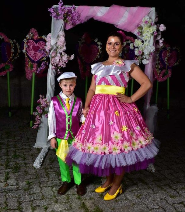 Fatos de Marchas populares Para venda (com ou sem Arcos ) Loriga • OLX.pt