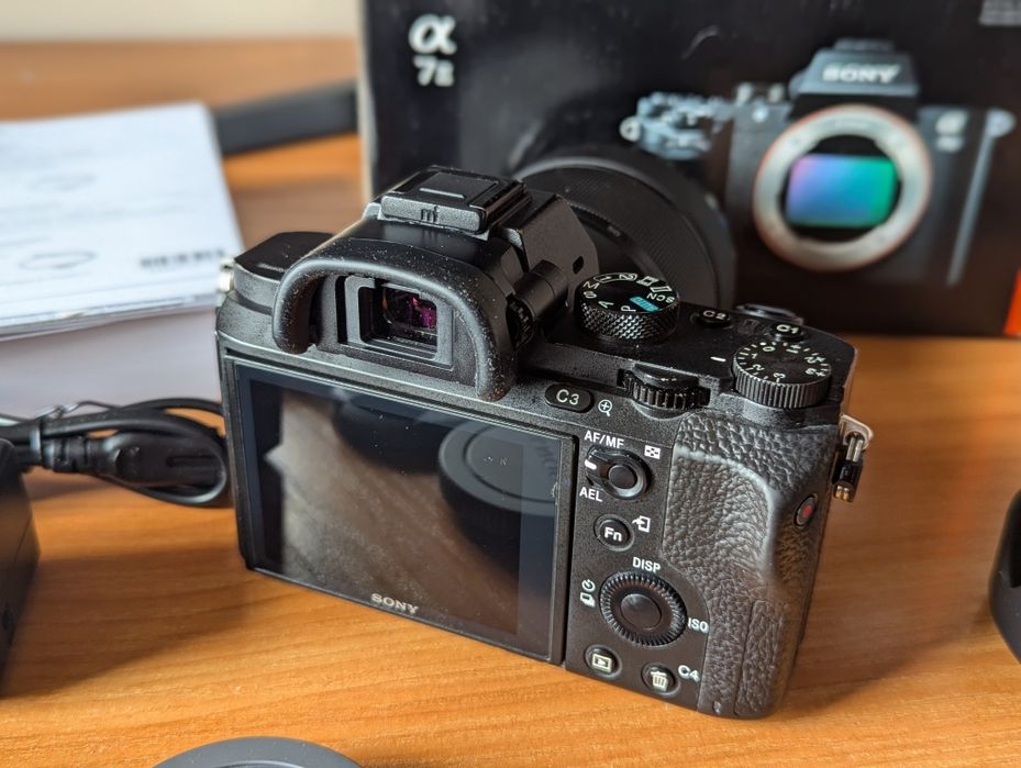 Aparat Sony Alpha A7 II + Sony FE 28-70 mm 3,5-5,6 OSS Legnica • OLX.pl