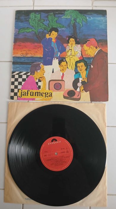 Jáfu'Mega (Jafumega) - Trabalhadores do Comércio - UHF Gondomar (São ...