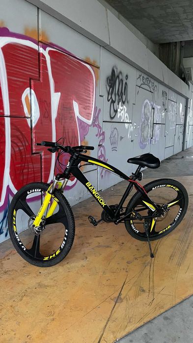 Bicicleta bike aro 26 . Lumiar • OLX.pt