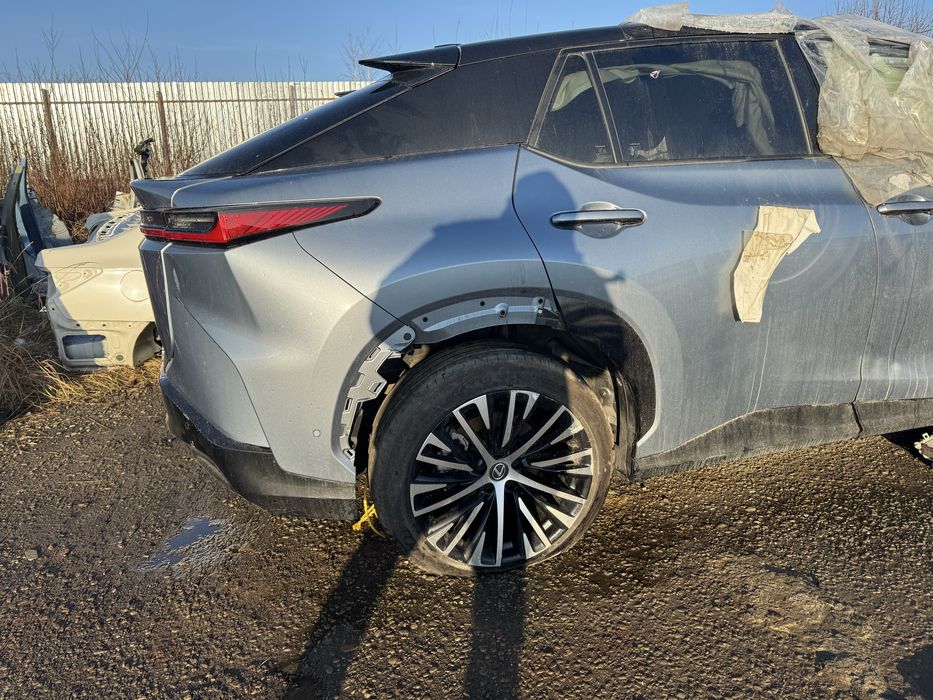 Четверть, чверть Lexus Rz450: 100 $ - Кузови легкових автомобілів ...