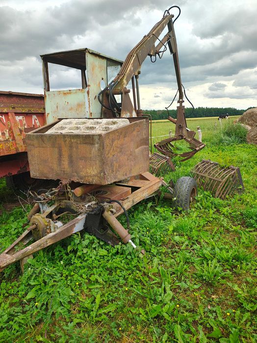 Cyklop do obornika i sypkich Chomętowo • OLX.pl